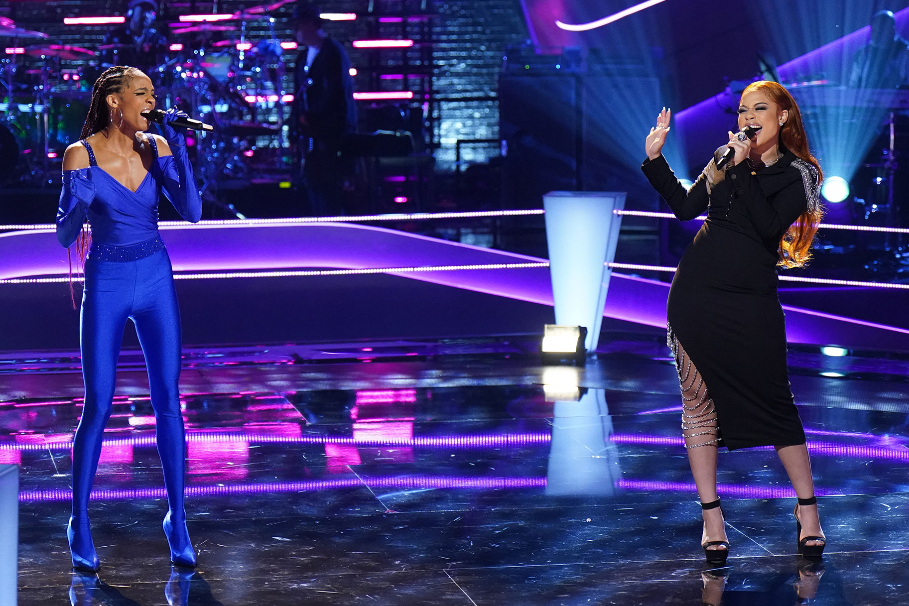 The Voice Battles 2023 Watch Nariyella Vs Chloe Abbott Nbc Insider