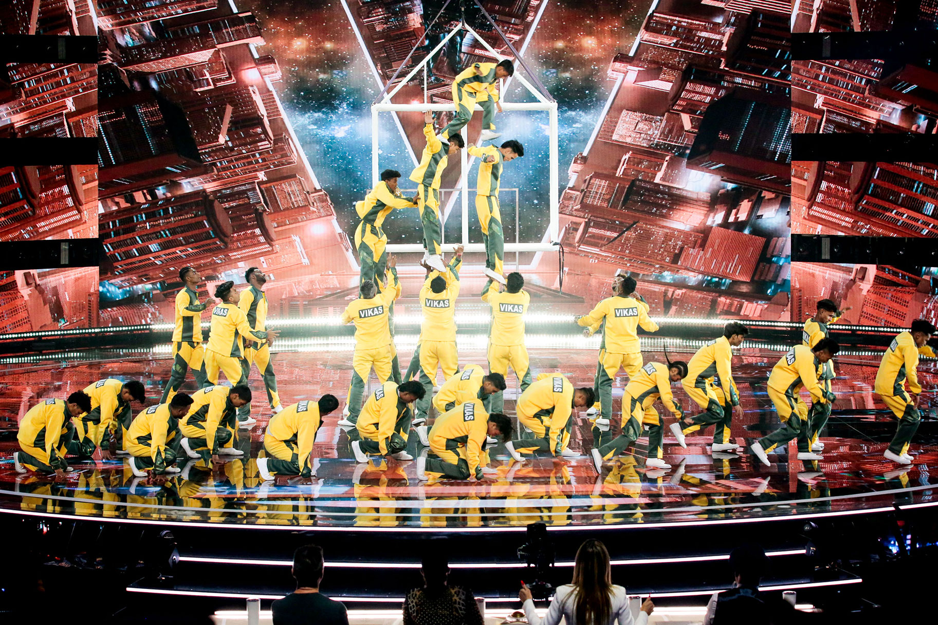 V Unbeatables Agt Fantasy League Semifinals Act Gets Golden Buzzer